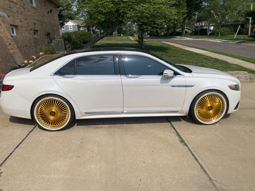 Gallery - Vogue Tyre